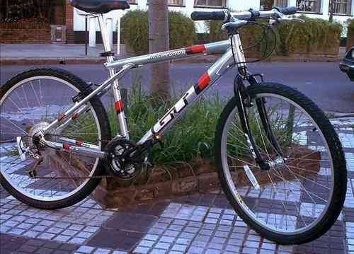 GT AGGRESSOR 1.0 NUEVA venta bicicleta btt