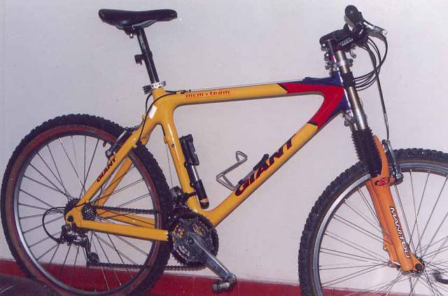 GIANT MCM ONE MONOCASCO CARBONO venta bicicleta btt
