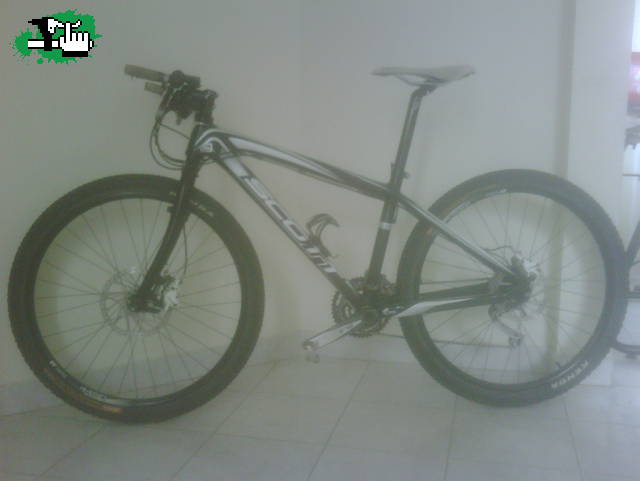 Bicicleta scott scale 40 2010 usada