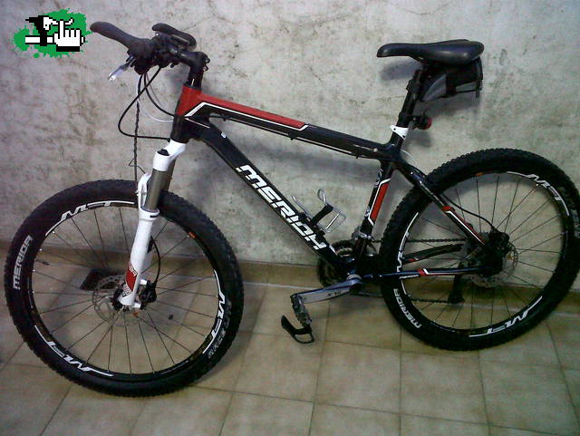 Bicicleta Bicicleta MERIDA FLX 800 CARBONO 18" usada