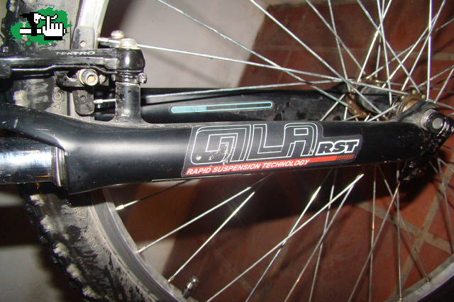 Bicicleta Zenith cima usada