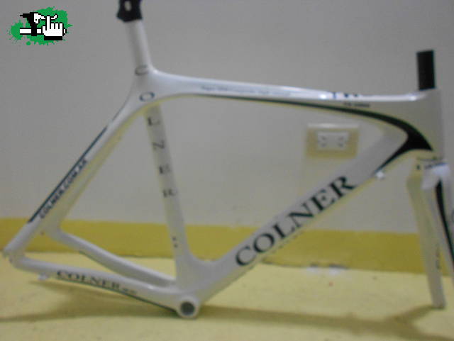 CUADRO Y HORQUILLA COLNER THOR - 53 usada