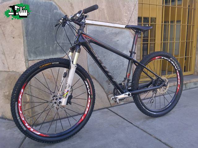 SCOTT SCALE 35 usada