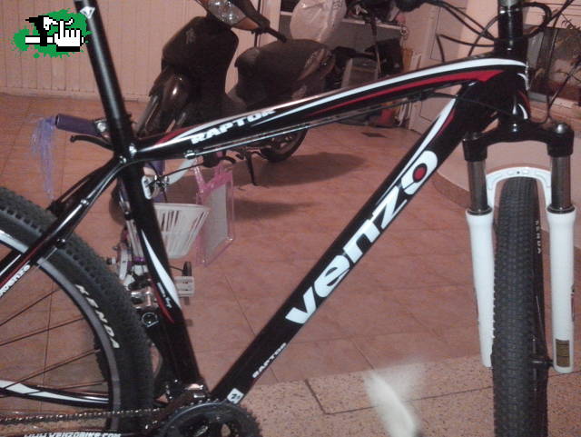 VENZO RAPTOR RODADO 29 TALLE 20 GRUPO SLX. usada Bicicleta en Venta - BTT