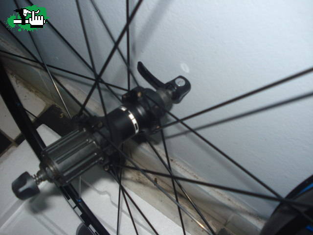 RUEDAS DE RUTA SHIMANO RS 10 usada en Venta - BTT