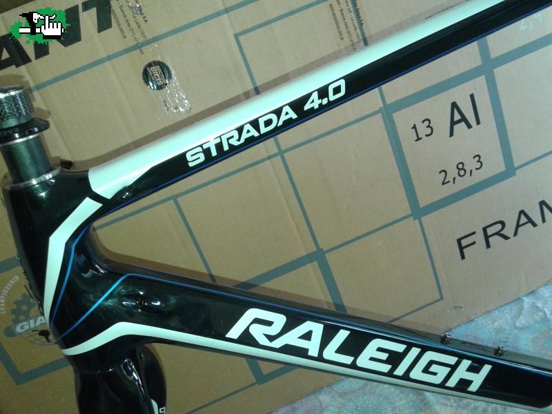Cuadro y horquilla de carbono Raleigh Strada 4.0 nueva Bicicleta en ...