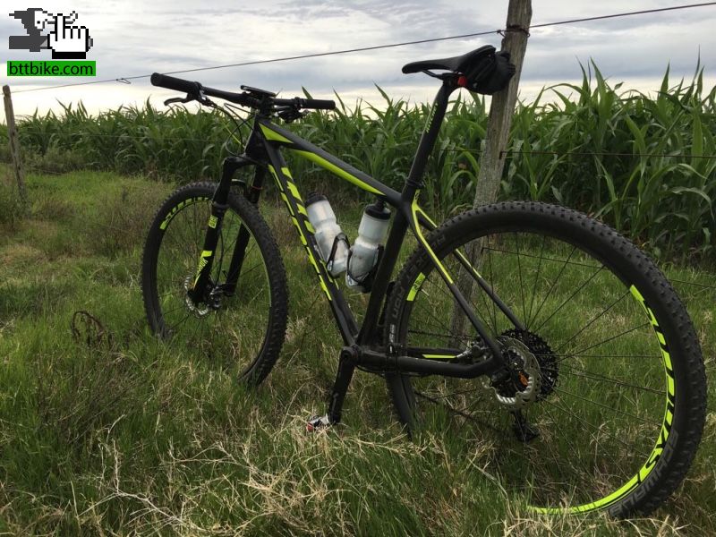 Scott Scale RC WC usada Bicicleta en Venta - BTT
