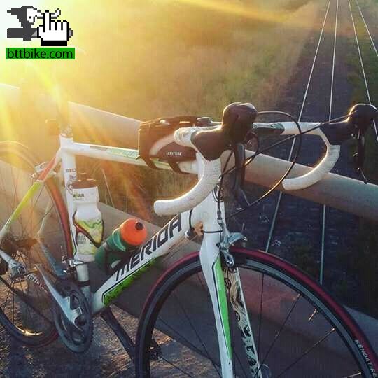 MERIDA ROAD RACE 901 usada Bicicleta en Venta - BTT