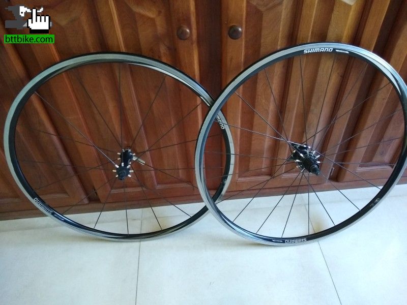 Ruedas de ruta Shimano 550. usada en Venta - BTT
